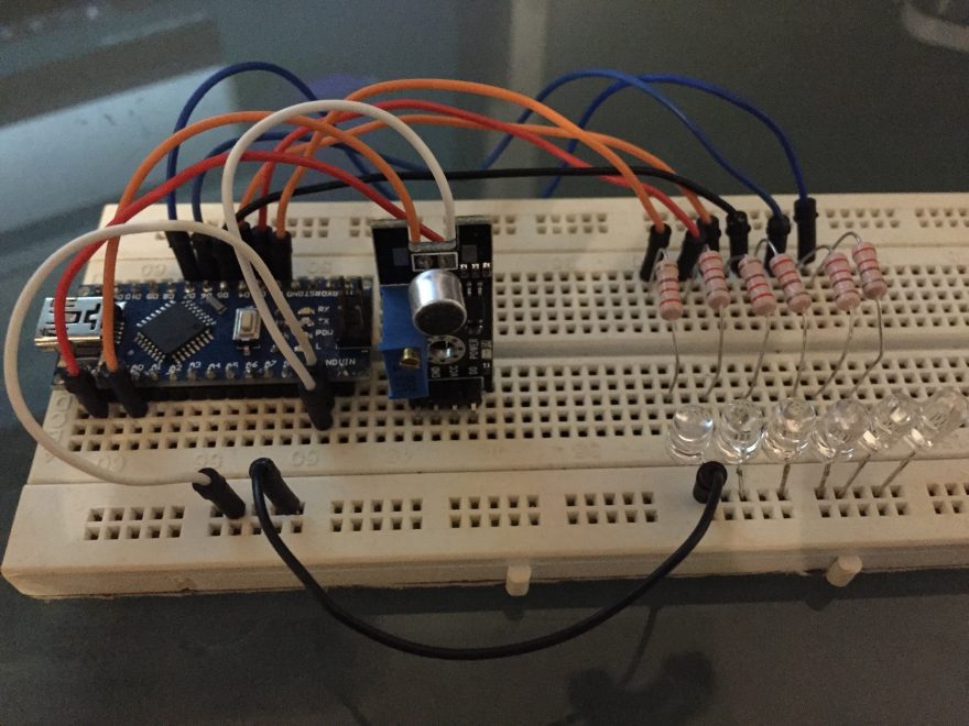 Arduino noise levels sensor with LEDS - Officialhrm